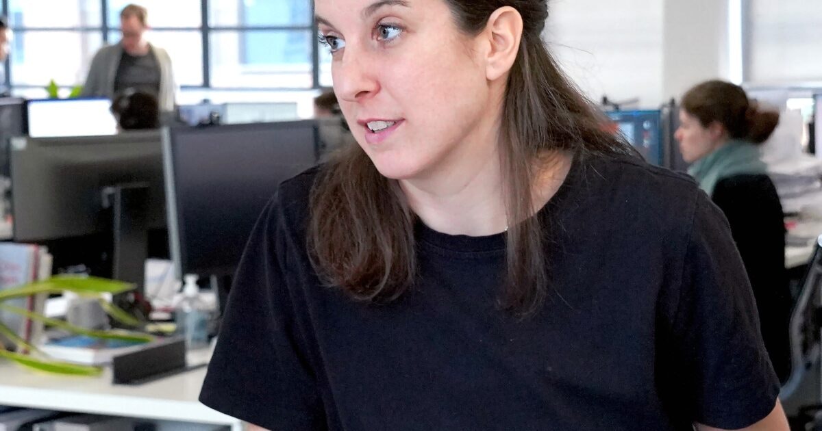 Gloria Volpato | Howells