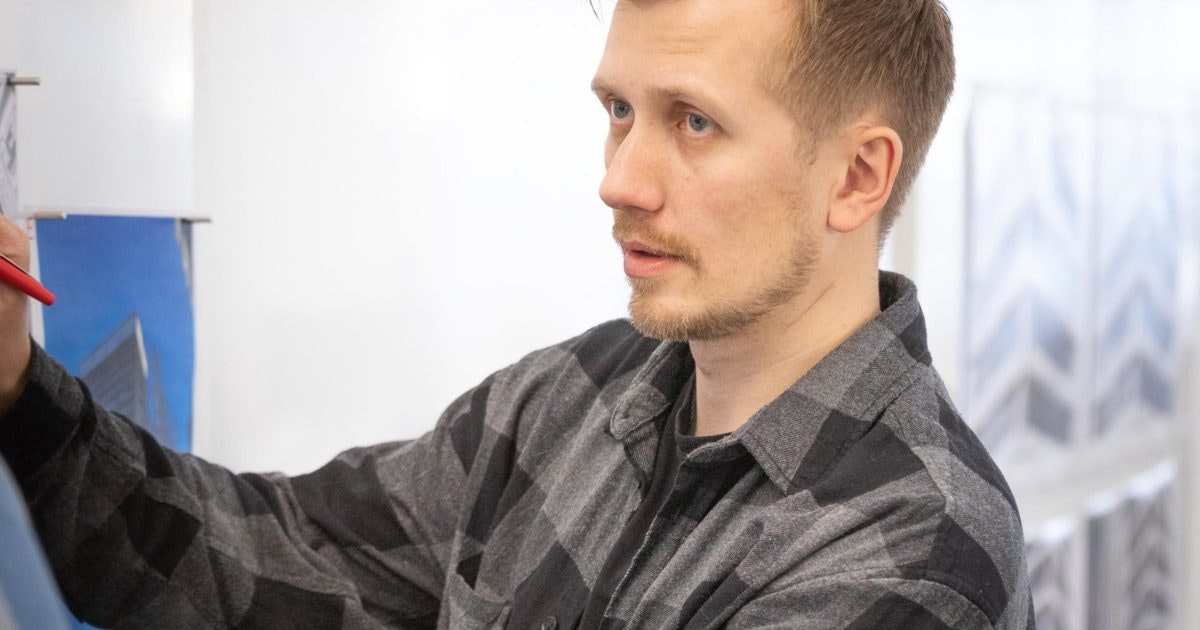 Simon Pope | Howells