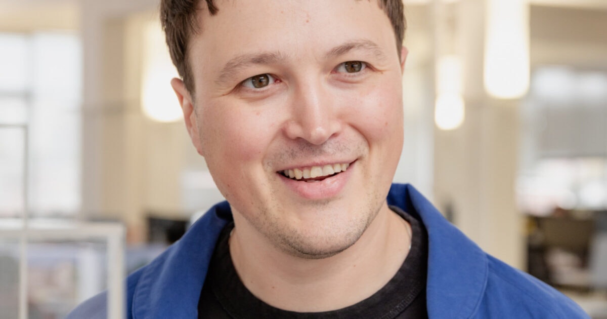 Alex Billingham | Howells