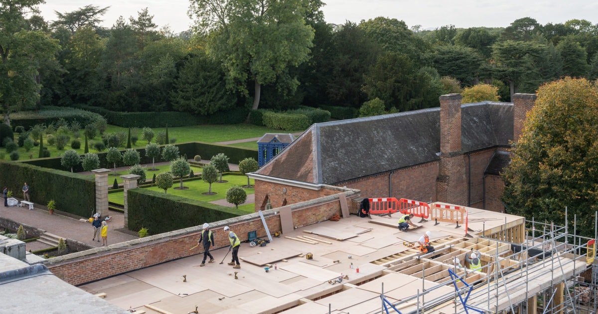 Hanbury Hall | Howells